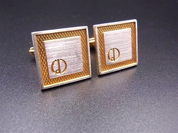 商品情報 ブランド名 dunhill ダンヒル 状態ランク BCランク ライン カラーゴールド系×シルバー系 素材 サイズ(cm) W 約1.8cm　H 約1.8cm サイズ(inch) ポケット 付属品画像内にあるものが全てになります シ...