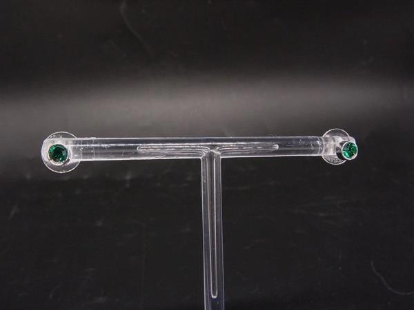 商品情報 ブランド名 SWAROVSKI スワロフスキー 状態ランク ABランク ライン カラーシルバー系×グリーン系 素材 サイズ(cm) W 約0.5cm　H 約0.5cm サイズ(inch) W 約0.20inch　H 約0.20in...