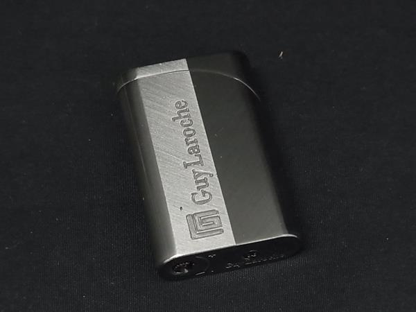 商品情報 ブランド名 Guy Laroche ギラロッシュ 状態ランク ABランク(美品) ライン カラーシルバー系 素材 サイズ(cm) W 約2.5cm　H 約4.2cm　D 約0.8cm サイズ(inch) W 約0.98inch　H...