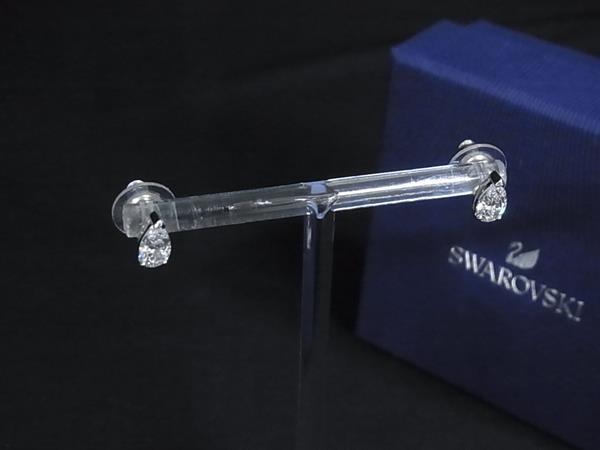 商品情報 ブランド名 SWAROVSKI スワロフスキー 状態ランク Sランク(未使用品) ライン カラーシルバー系 素材 サイズ(cm) W 約0.5cm　H 約0.9cm サイズ(inch) W 約0.20inch　H 約0.35inc...