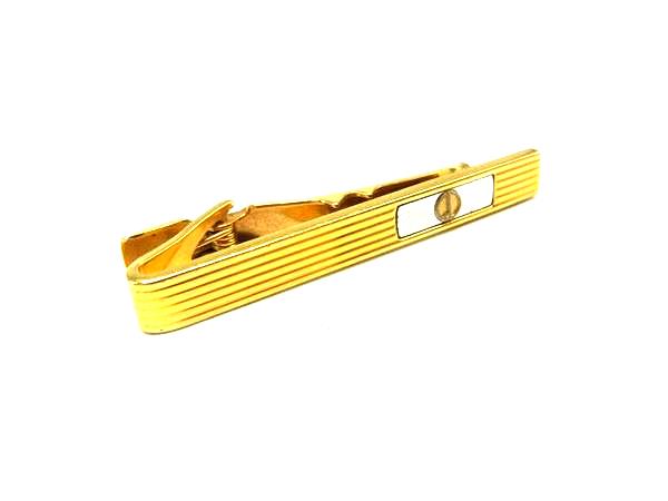 商品情報 ブランド名 dunhill ダンヒル 状態ランク ABランク(美品) ライン カラーゴールド系 素材 サイズ(cm) 全長:約5.2cm サイズ(inch) ポケット 付属品画像内にあるものが全てになります シリアル及び刻印 状態...