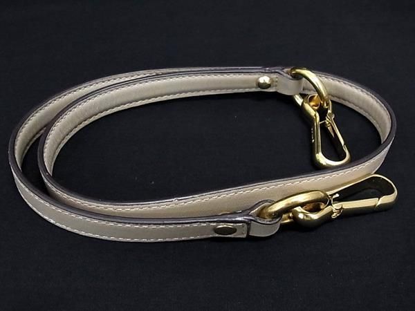 商品情報 ブランド名 COACH コーチ 状態ランク Aランク(美品) ライン カラーグレージュ系 素材 レザー サイズ(cm) 全長:約89.5cm　幅 約1.6cm サイズ(inch) ポケット 付属品画像内にあるものが全てになります ...
