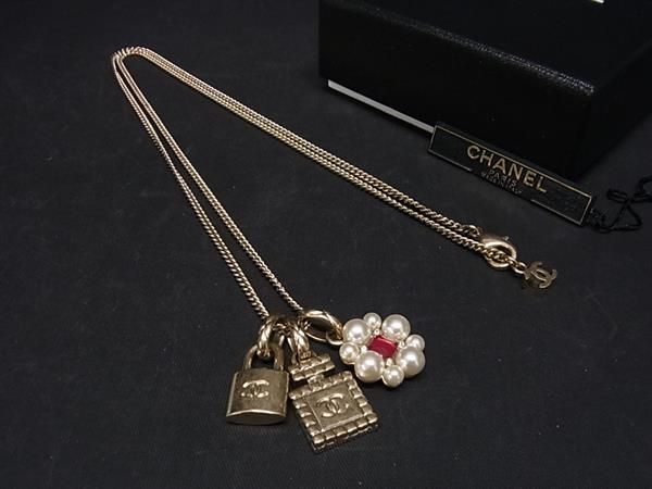 楽天市場】CHANEL 香水(ネックレス・ペンダント|レディース 楽天市場】CHANEL 香水(ネックレス・ペンダント|レディース