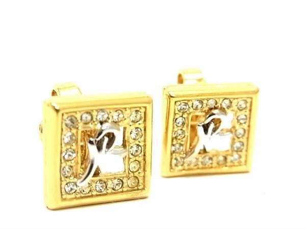 商品情報 ブランド名 NINA RICCI ニナリッチ 状態ランク ABランク(美品) ライン カラーゴールド系 素材 サイズ W 約1.2cm　H 約1.2cm ポケット 付属品画像内にあるものが全てになります シリアル及び刻印 状態使用...