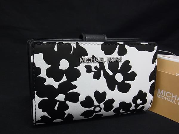 商品情報 ブランド名 MICHAEL KORS マイケルコース 状態ランク Sランク(未使用品) ライン カラーブラック系×ホワイト系 素材 レザー サイズ(cm) W 約13.5cm　H 約9.5cm　D 約3cm サイズ(inch) ポ...
