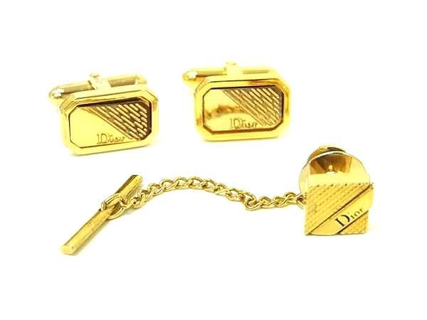商品情報 ブランド名 ChristianDior クリスチャンディオール 状態ランク ABランク ライン カラーゴールド系 素材 サイズ カフス：W 約1.9cm　H 約1.7cmタイタック：W 約1cm　H 約1cm ポケット 付属品画像...