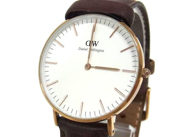 商品情報 ブランド名 Daniel Wellington ダニエル ウェリントン 状態ランク Bランク ライン カラーブラウン系 素材 SS×レザー サイズ(cm) フェイス 縦 約3.5cm　横 約3.5cm(リューズ含まず)　ブレス 幅...