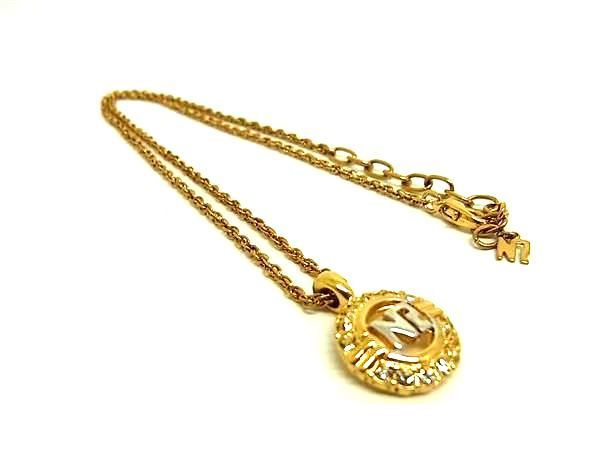 商品情報 ブランド名 NINA RICCI ニナリッチ 状態ランク Aランク(美品) ライン カラーゴールド系 素材 サイズ(cm) 全長:約43.5cmW 約1.4cm　H 約2cm サイズ(inch) ポケット 付属品画像内にあるものが...