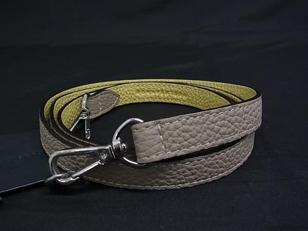 商品情報 ブランド名 BONAVENTURA ボナベンチュラ 状態ランク ABランク(美品) ライン カラーイエロー系×ベージュ系 素材 レザー サイズ 全長 約127cm　幅 約1.5cm ポケット 付属品画像内にあるものが全てになります...