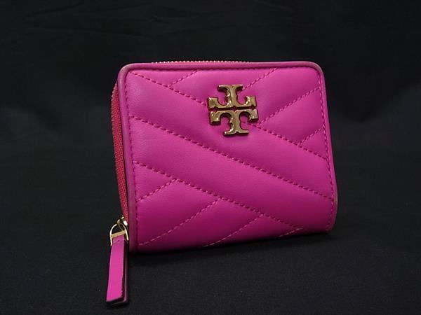 商品情報 ブランド名 TORY BURCH トリーバーチ 状態ランク Bランク ライン カラーピンク系 素材 レザー サイズ(cm) W 約11cm　H 約9.5cm　D 約3cm サイズ(inch) W 約4.33inch　H 約3.74...