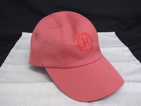 商品情報 ブランド名 HERMES エルメス 状態ランク Sランク(展示品) ライン カラーピンク系 素材 コットン96％×ポリウレタン4% サイズ 表記サイズ:58実寸サイズ:頭周り 約57cm(調節可能)　つば 約7cm ポケット 付属...