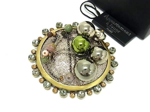 商品情報 ブランド名 Appartement a louer アパルトマンアルエ 状態ランク Aランク(美品) ライン カラーシルバー系×マルチカラー 素材 サイズ W 約7cm　H 約7cm ポケット 付属品画像内にあるものが全てになりま...