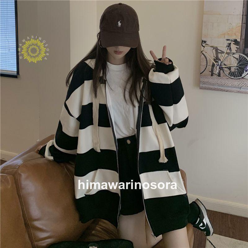 ◆セット内容：トップス◆素材：ポリエステル 78％　レーヨン 17％　ポリウレタン 5％◆伸縮性：若干あり　　 透け感：なし　　　裏地：なし　　 　※モデル着用画像では若干色味が異なる場合がございます。形や色が多少異なることがございます、ご...