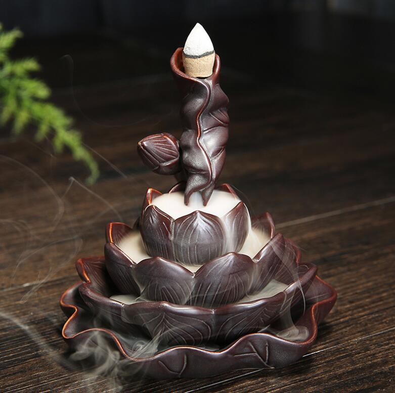 商品詳細 商品内容 香炉 商品特徴 香炉 仕様 付属品：無し 素材:セラミックス製 生産国：中国 サイズ サイズ（cm）： 写真の通り ●形、色、質感が、商品ページ上と実物で異なって見える場合がございます。予めご了承くださいませ。 商品につ...