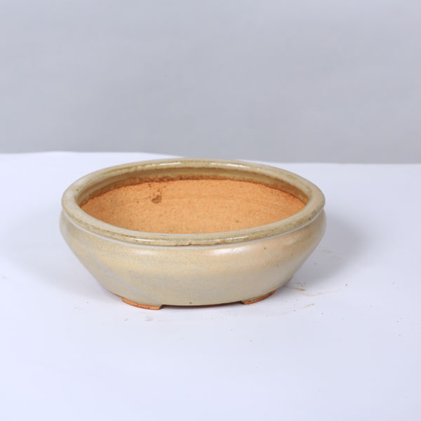 商品説明服部作　楕円鉢 常滑作家のひとり。常滑土を用いた押型・紐づくりが主で、丸鉢は手びねり・ロクロによるものである。主力は釉薬物で、特に均釉の窯変物に秀でており、撫角長方鉢も独自の作風として顕著である。培養面においても、通気性が良く適して...