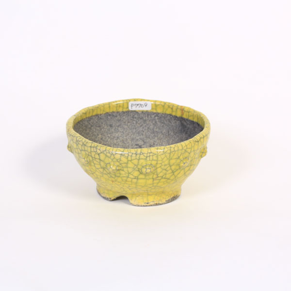 商品説明 越前文山　丸鉢 本名：伊藤 薫 福井県出身。 地元に伝わる越前焼に則って独自の作風を確立。 釉薬の発色が美しく、個性的な形状に挑戦されています。 サイズ 鉢径：約12.5cm 　高さ：約6.3cm 納期配達ご希望日時のご指定ができ...