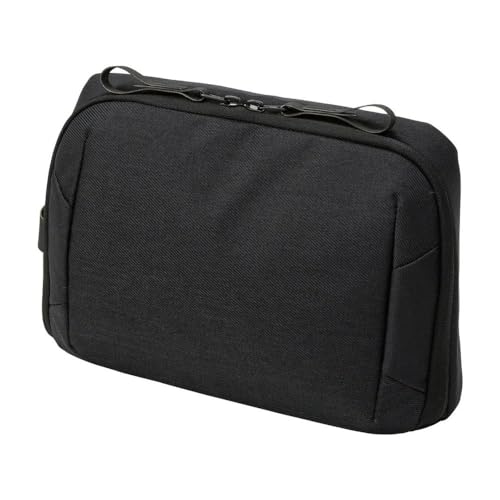 ◆商品名：クツワ ビジネス収納 FASTORAGE デスクポーチ L字型 撥水生地 ブラック FS110BK 【まとめ買い3個セット】◯アクティブに働くビジネスパーソンの仕事効率向上をサポートする機能に溢れた収納アイテムシリーズ「FASTO...