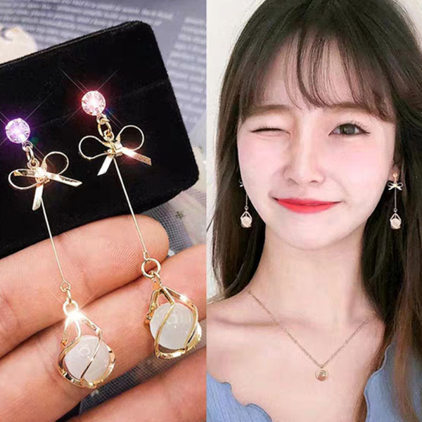 Item Detail　　- 商品説明 - シルバー925 アレルギーの方にも肌に優しい銀針925刻印入り 洗練されたデザイン人気のピアス 普段使いから結婚式パーティー等華やかなお席にも大切な人へのプレゼント ギフトとしても大変喜ばれます。...