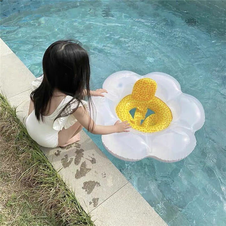 【商品コード】:y497965 【材質】：PVC 【カラー】：写真色 【サイズ】：約 70*80cm（適用年齢：0-4歳、適用体重：17.5kg以下） 【注意事項】: ※平置き素人採寸ですので多少の誤差はご容赦下さい。 ※モニタ環境によって...