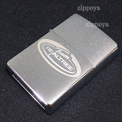 ■ 【ZIPPO（ジッポー）】 商品情報：(本体)縦53mm&times;横35mm&times;厚さ12mm ■ 彫刻サービスについてプラス1000円で内部のユニット（インナー）に文字をいれる事が出来ます！ご希望の方は「インナーに彫刻」す...