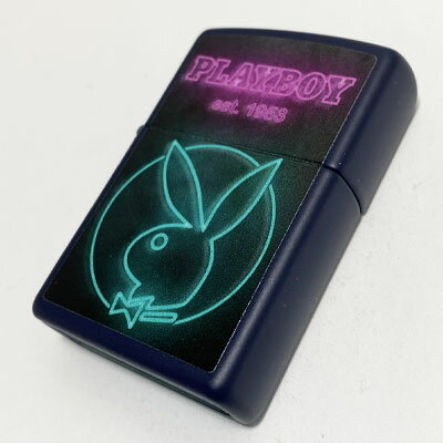 ■ 【ZIPPO（ジッポー）】 商品情報：(本体)縦53mm&times;横35mm&times;厚さ12mmネイビーマットベースにおなじみのラビットヘッドがネオン調デザインされています ■ 彫刻サービスについてプラス1000円で内部のユニ...